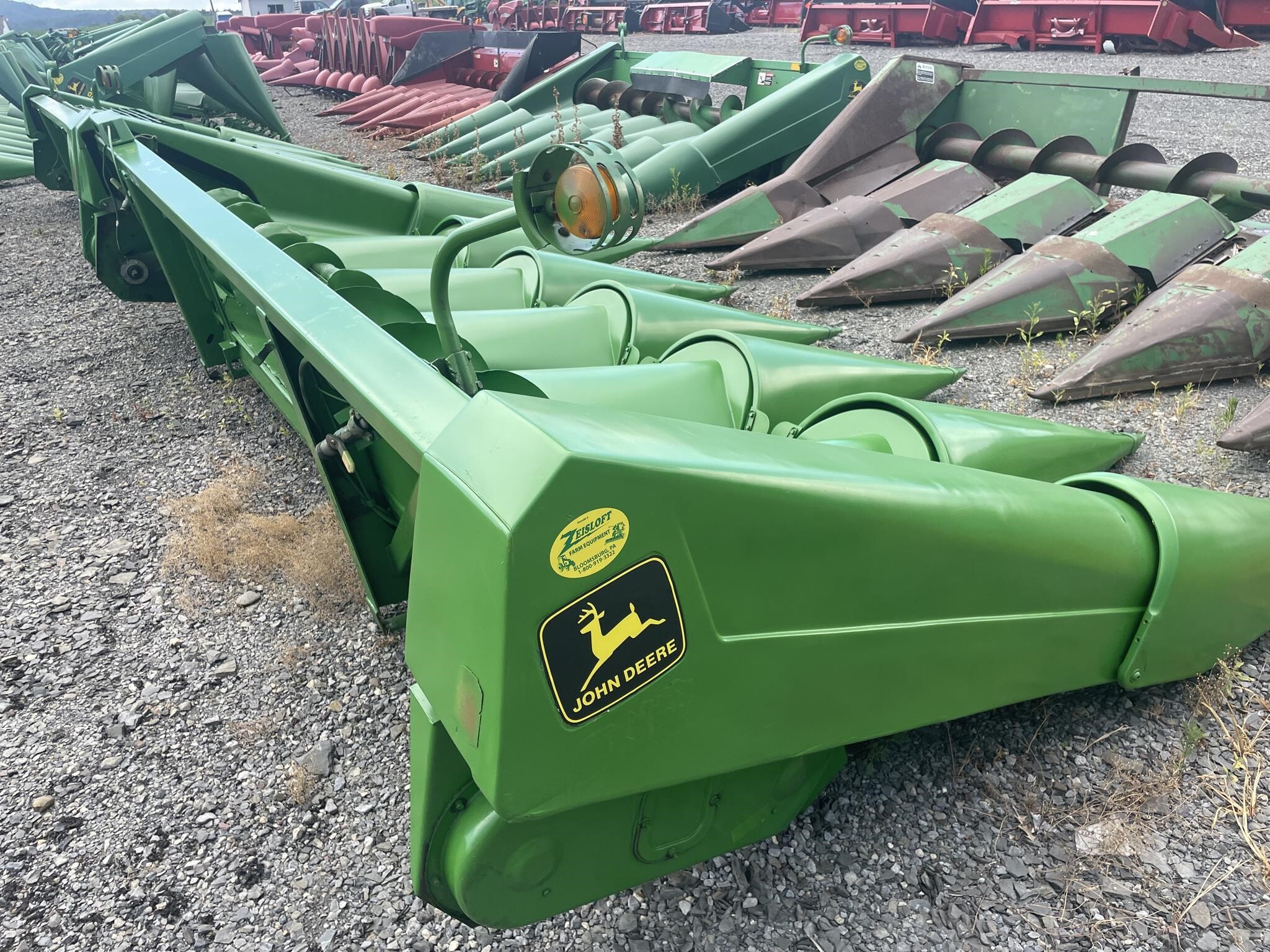 John Deere 693 Corn Head - $10,900 | Machinery Pete