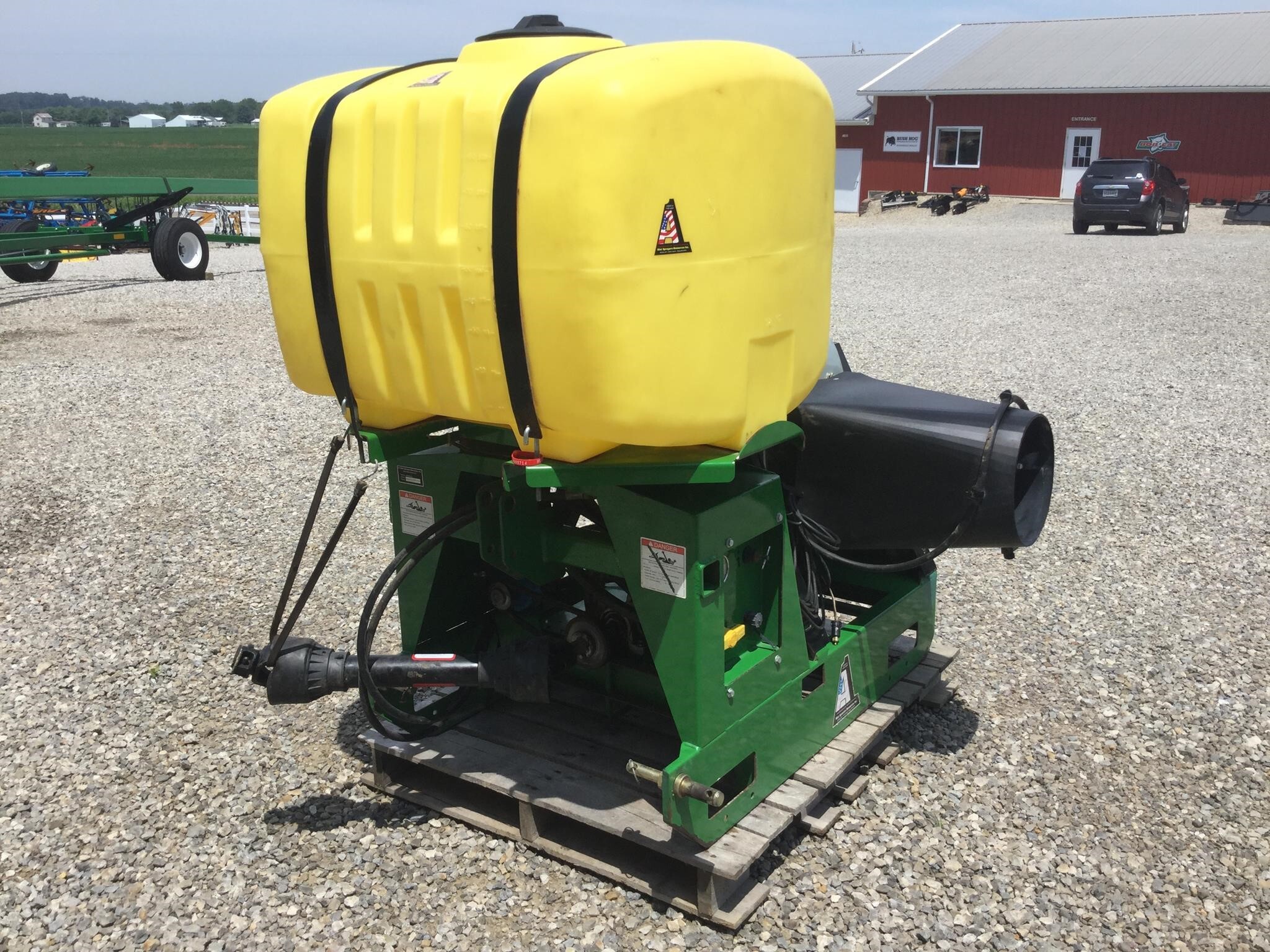 A1 Terminator Pull-Type Sprayer - $3,150 | Machinery Pete