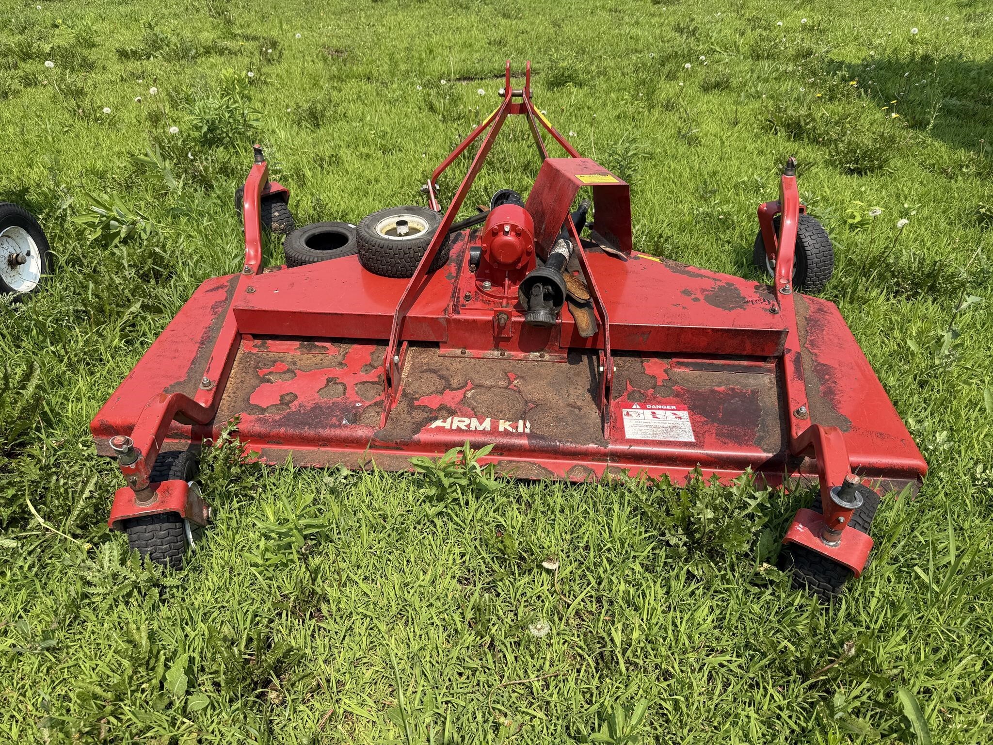 Farm King Y750R Rotary Cutter - $900 | Machinery Pete