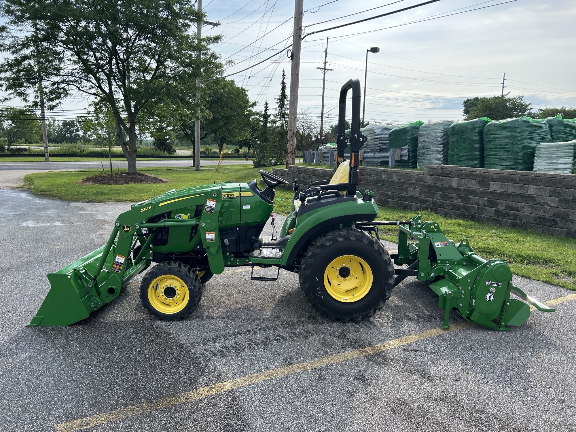 2024 John Deere 2032R Tractor - $34,349 | Machinery Pete