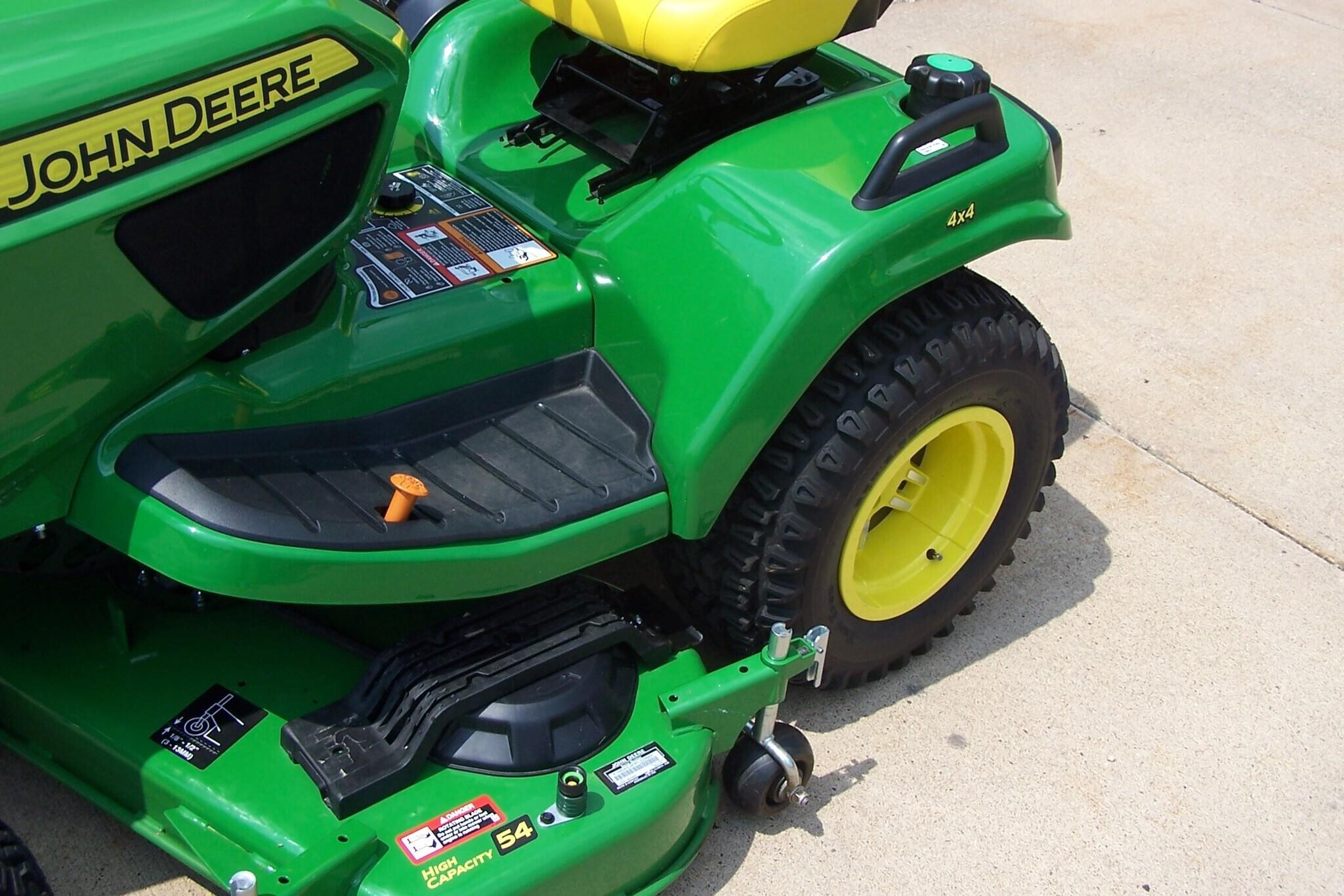 2024 John Deere X758 Lawn Mower - $14,800 | Machinery Pete