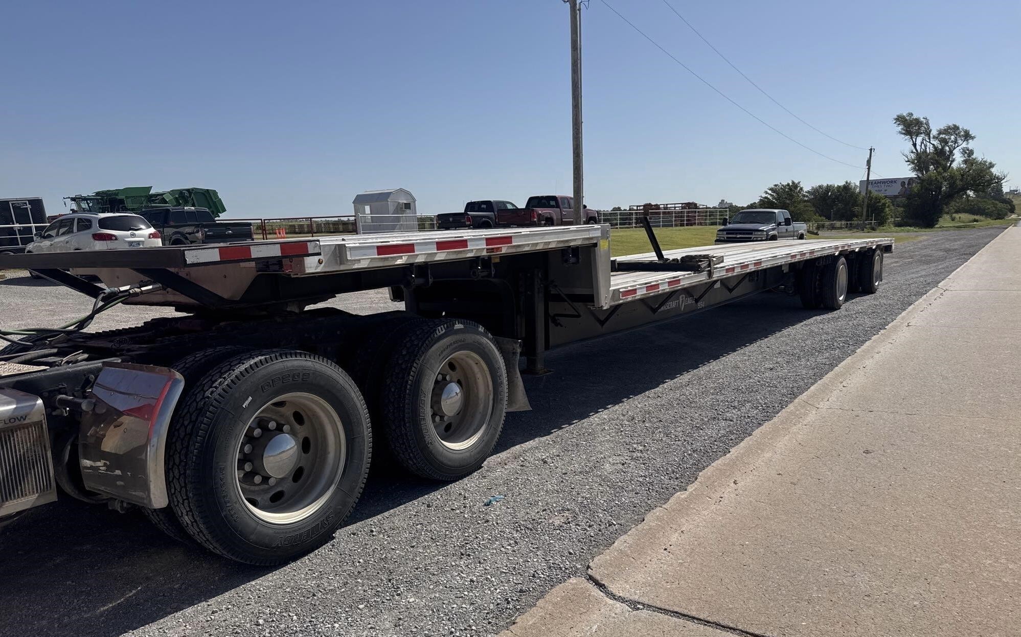 2022 Transcraft DTL-2000 Flatbed Trucks/Trailer - $37,500 | Machinery Pete