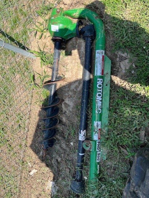 Frontier PHD300 Post Hole Digger - $650 | Machinery Pete