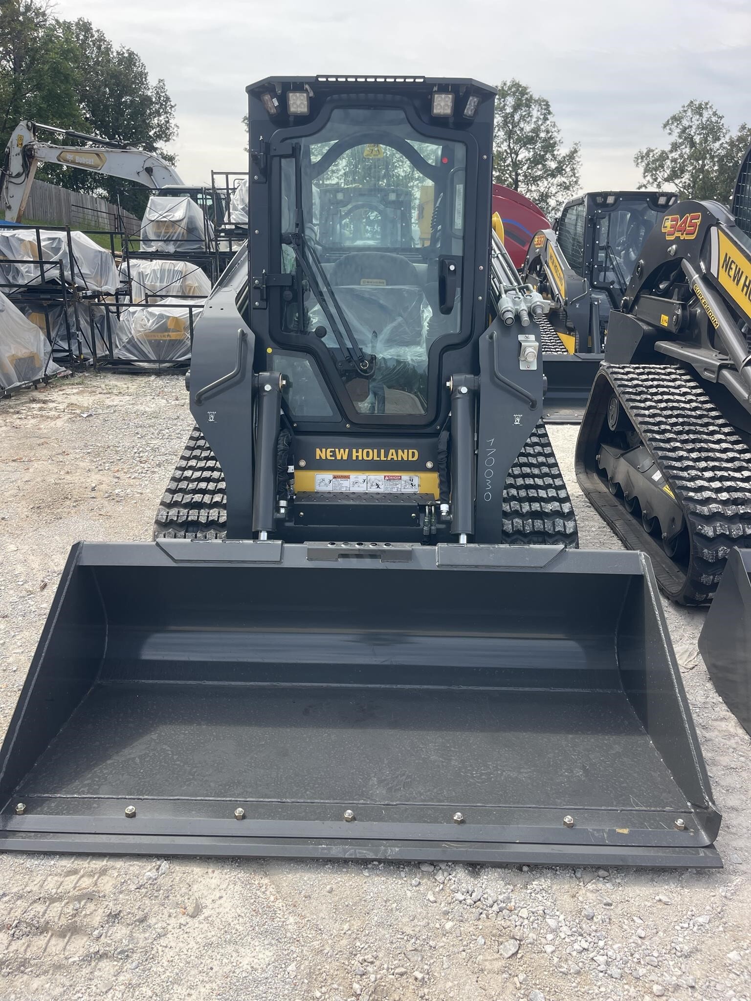2025 New Holland C327 Skid Steer - $Call | Machinery Pete