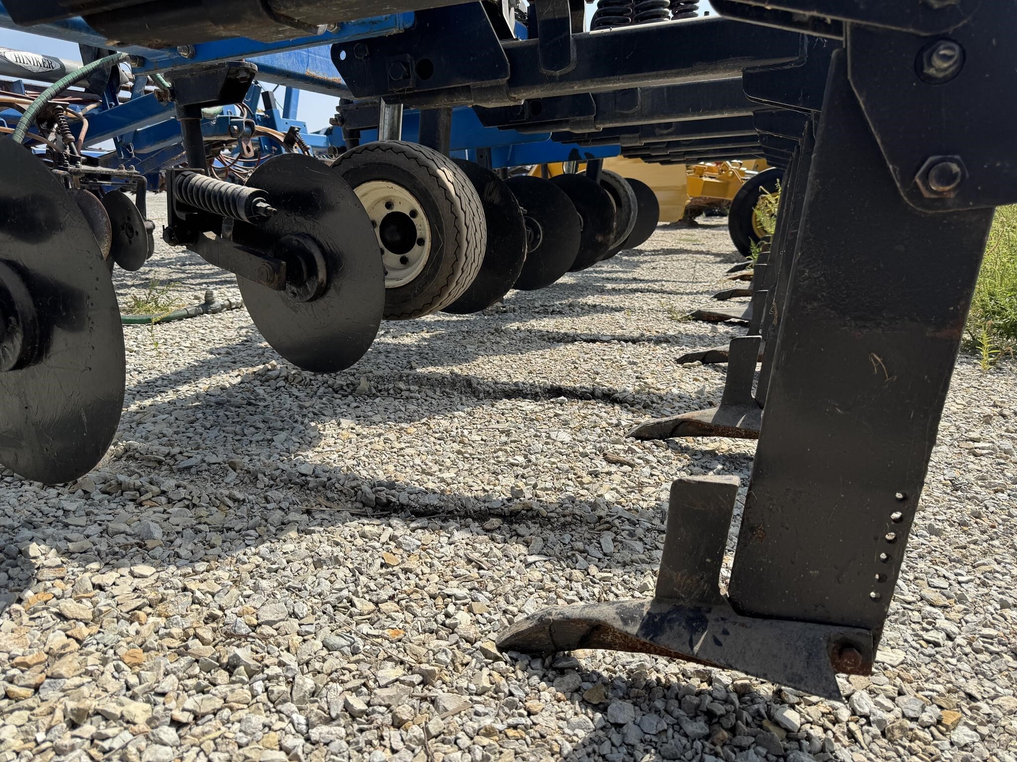 DMI 2500 In-Line Ripper - $Call | Machinery Pete