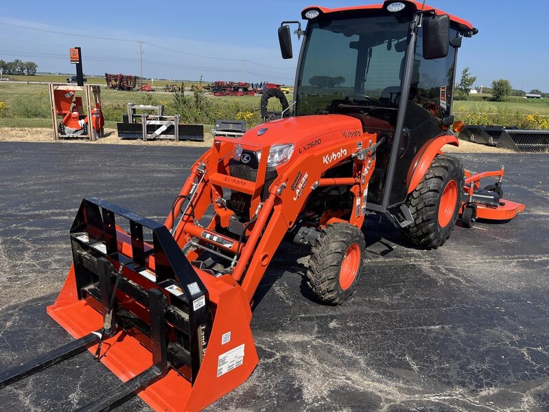 Johnson Tractor - Harvard - Harvard, IL | Machinery Pete