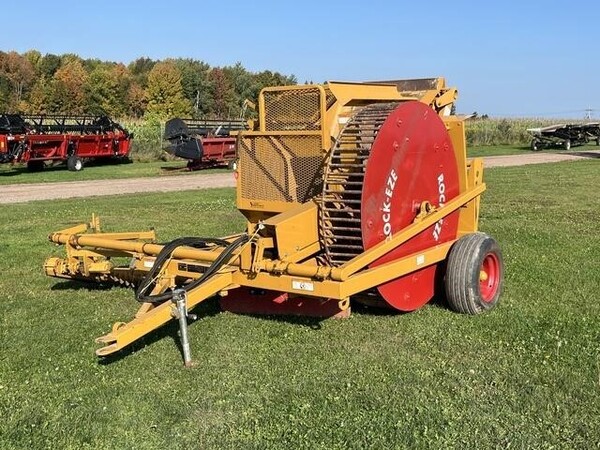 Used Rock Pickers for Sale - 135 Listings | Machinery Pete