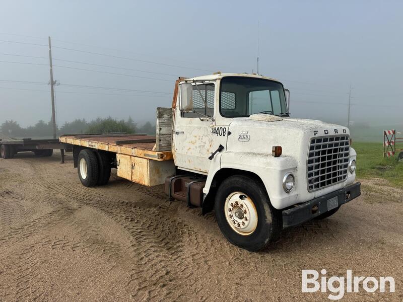 Used Ford Semi Trucks/Trailers for Sale - 54 Listings | Machinery Pete