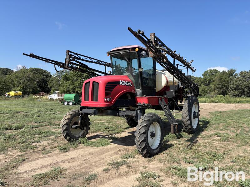 Used Apache Sprayers for Sale - 31 Listings | Machinery Pete