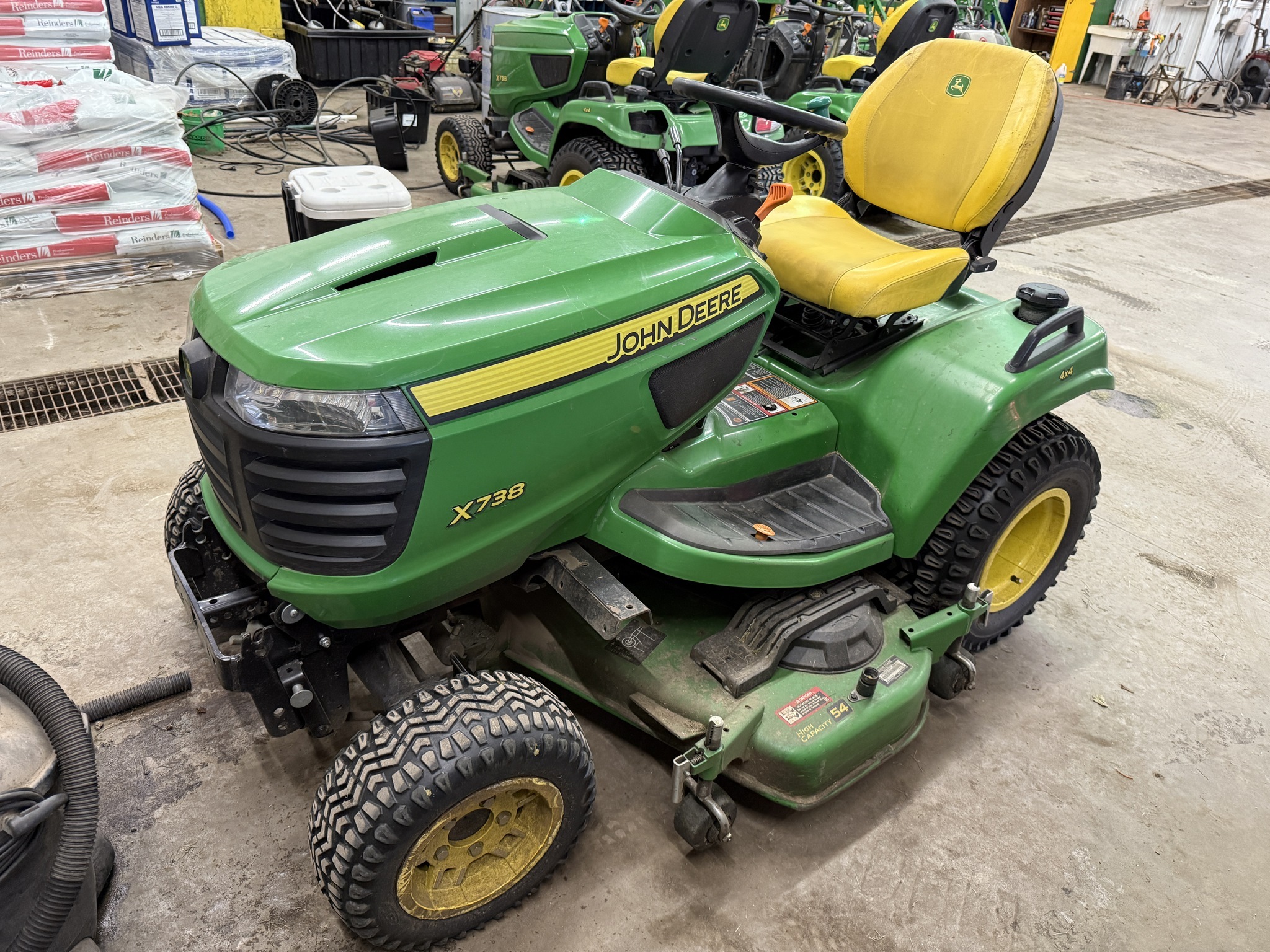 2023 John Deere X738 Lawn Mower - $8,900 | Machinery Pete