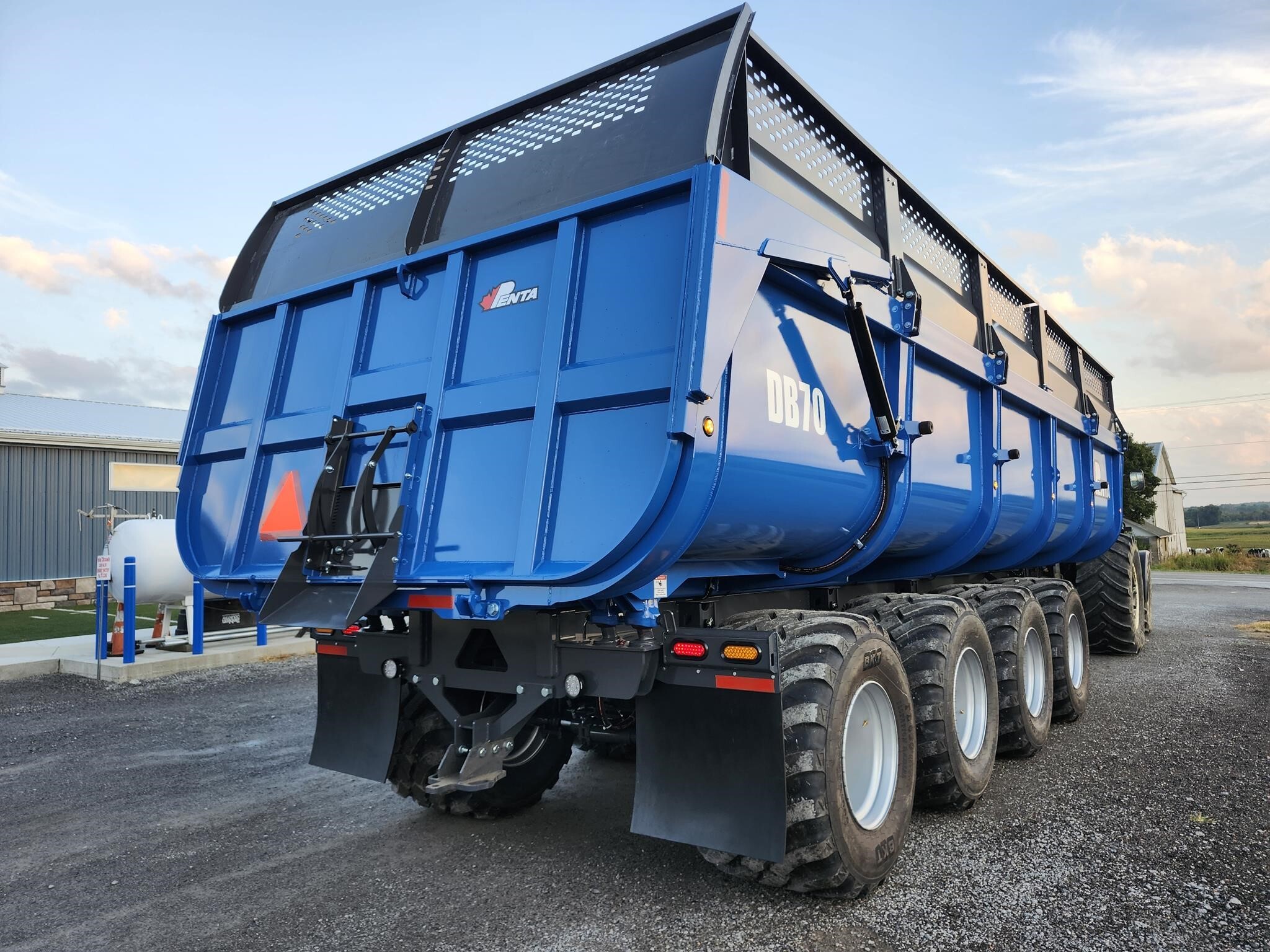 2025 Penta DB70 Dump Trucks/Trailer - $141,265 | Machinery Pete