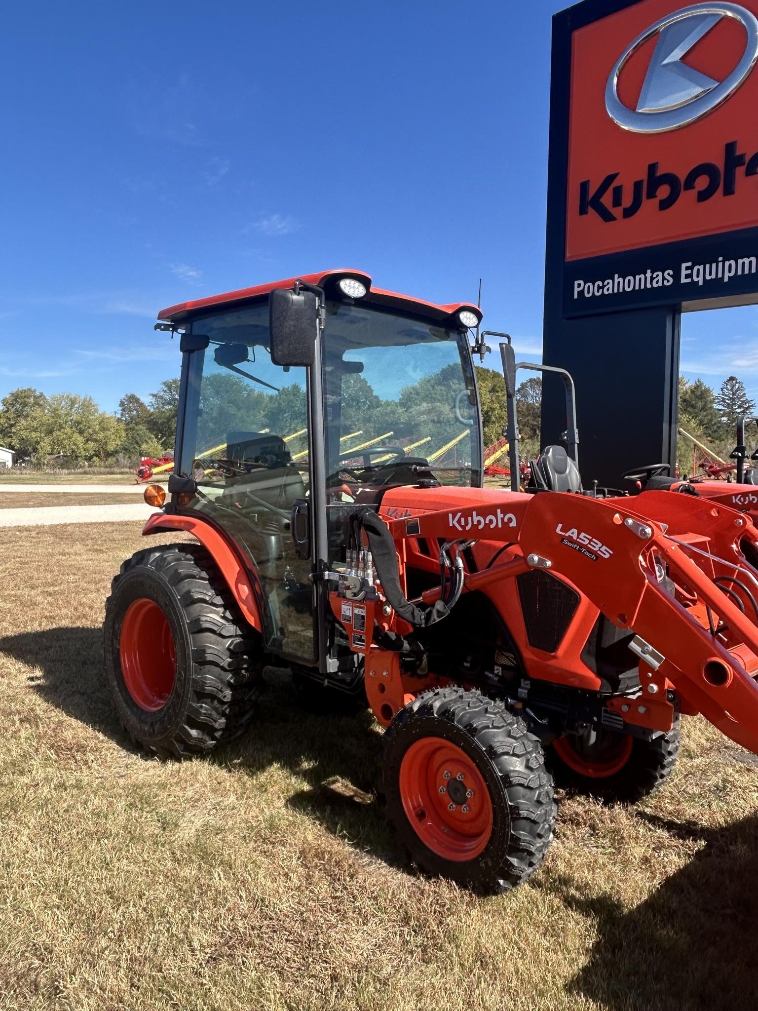 2025 Kubota LX2620HSDC Tractor - $Call | Machinery Pete