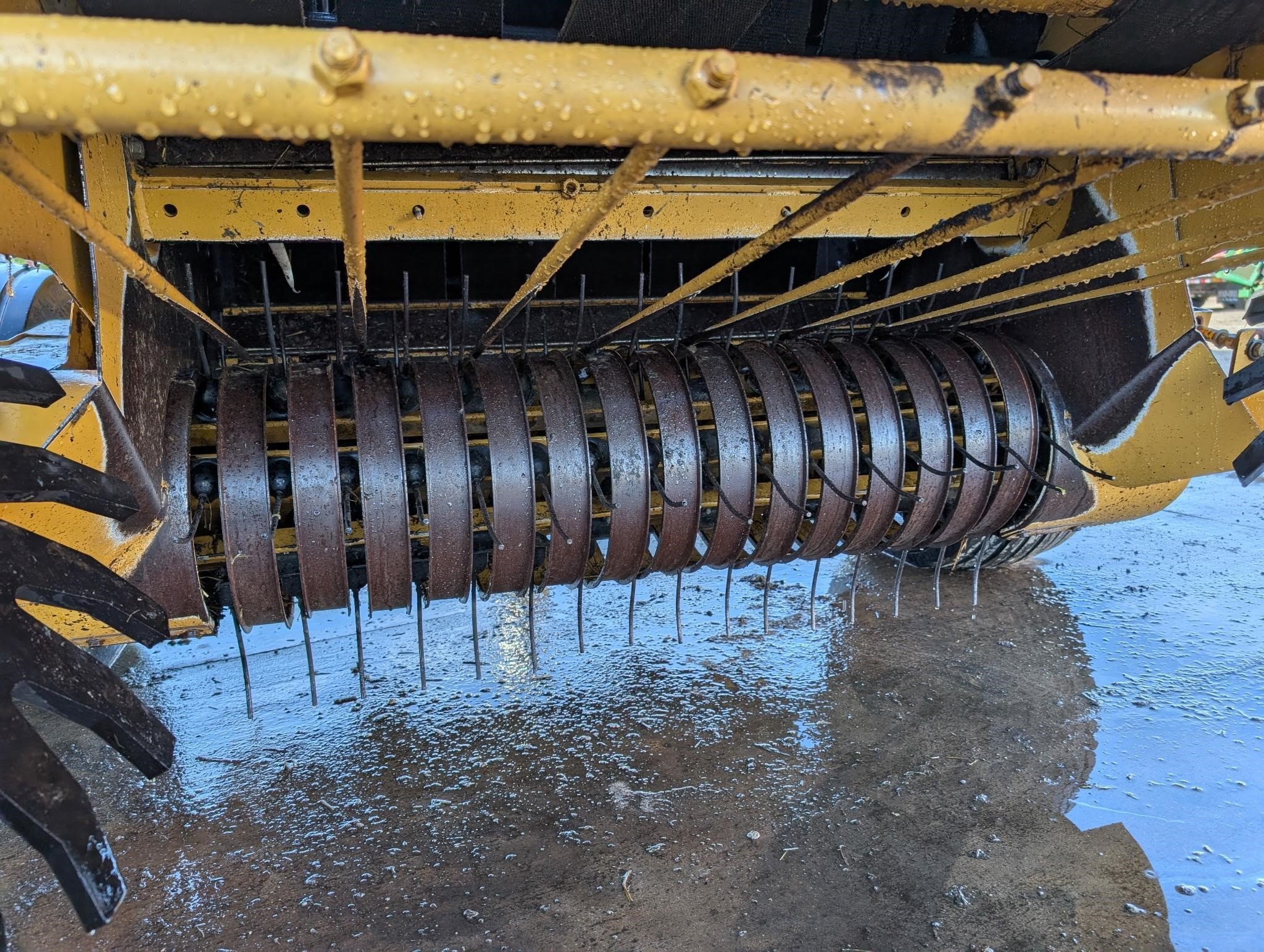 Vermeer 504M Classic Round Baler - $16,500 | Machinery Pete