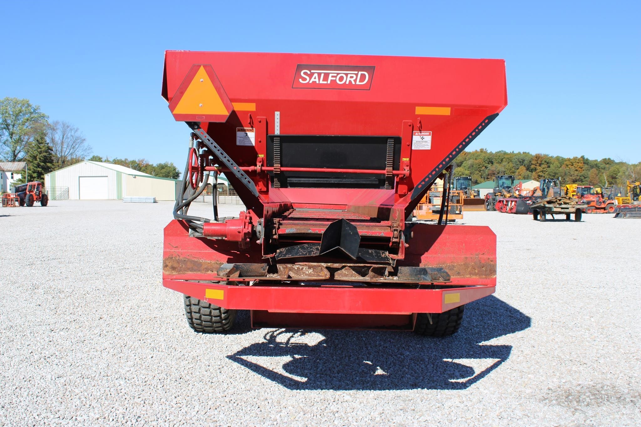Salford BBI ENDURANCE Pull-Type Fertilizer Spreader - $42,900 ...
