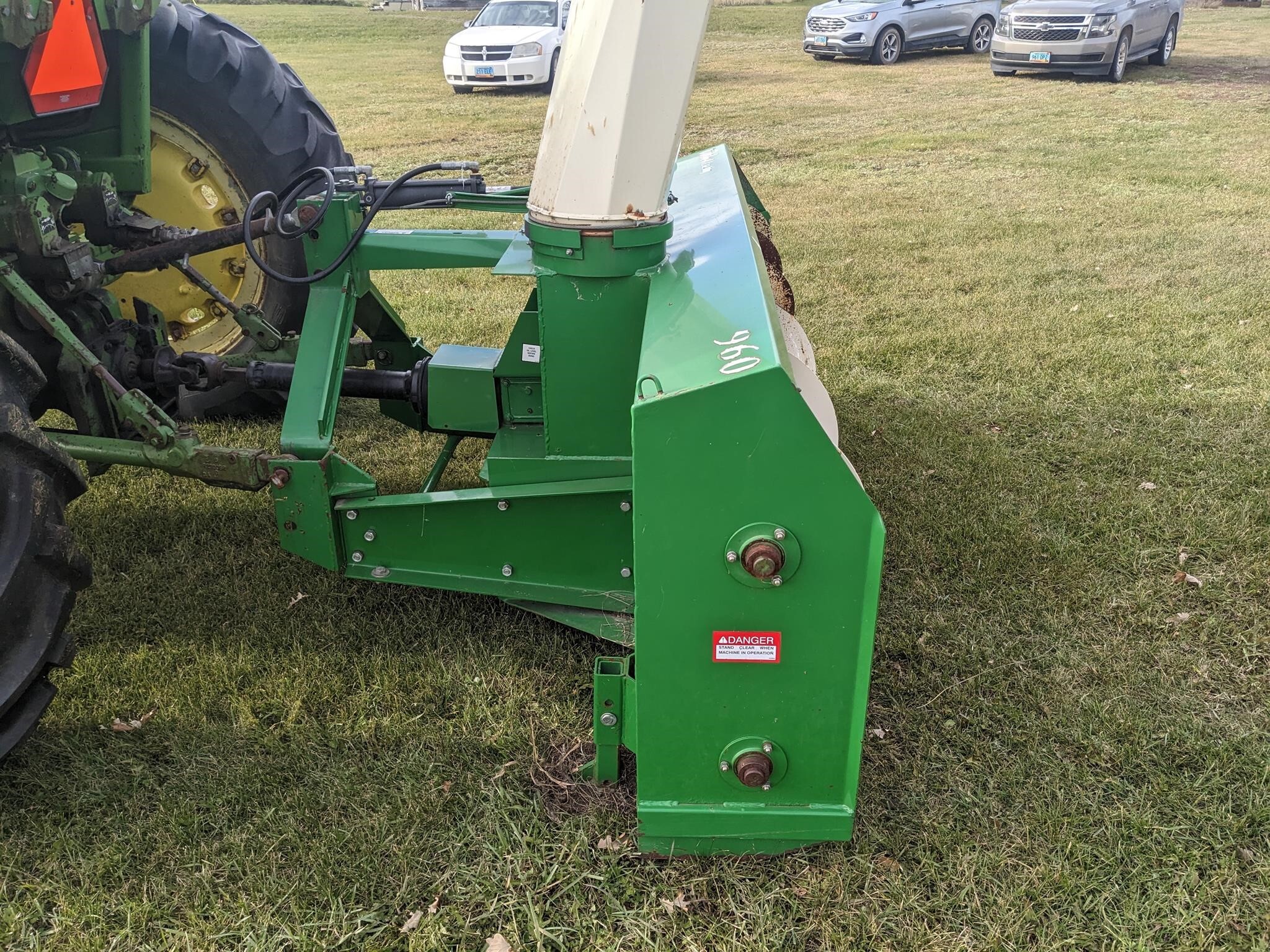 Buhler Farm King Y9600 Snow Blower - $3,250 | Machinery Pete