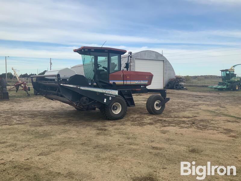 Used MacDon Windrowers and Swathers for Sale - 27 Listings | Machinery Pete