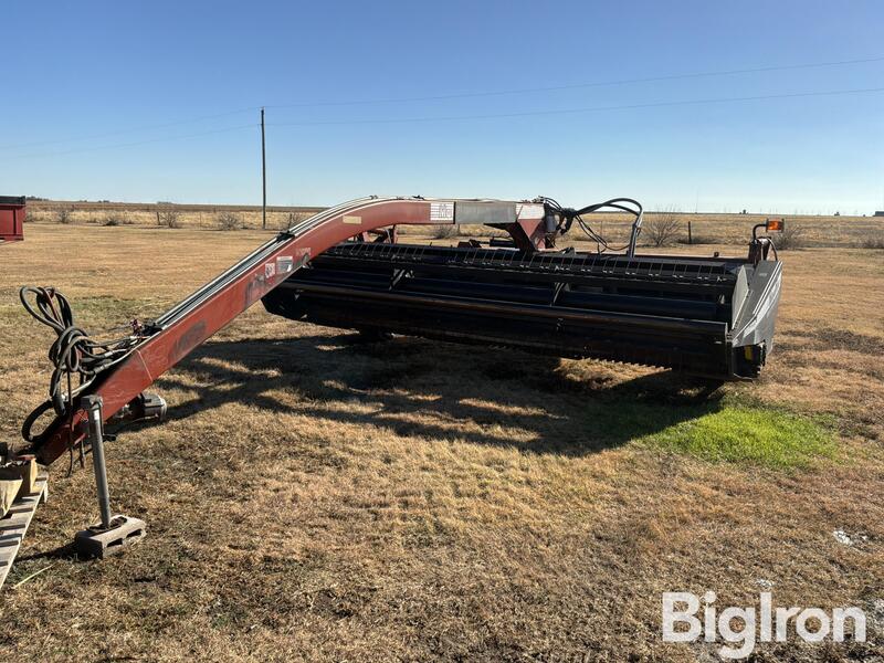 Used MacDon Windrowers and Swathers for Sale - 27 Listings | Machinery Pete