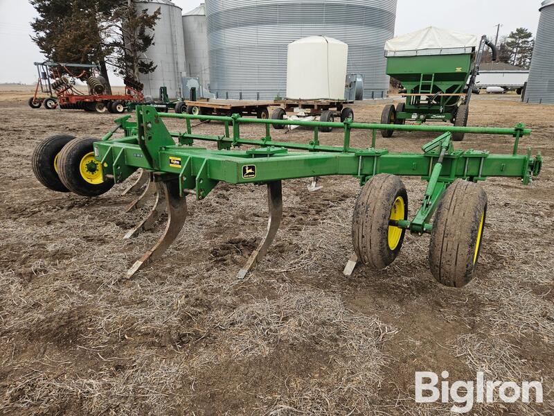 Used V Rippers for Sale - 62 Listings | Machinery Pete