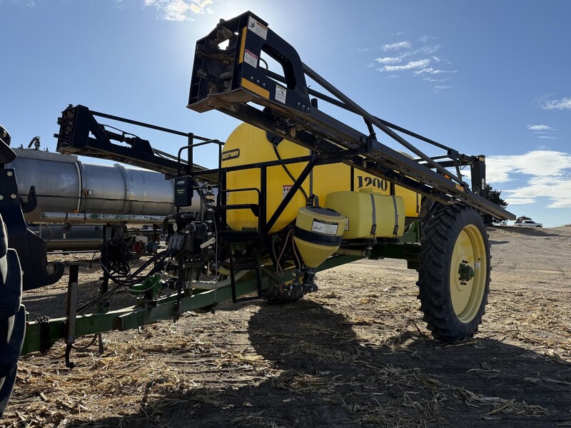 Used Pull-Type Sprayers for Sale - 658 Listings | Machinery Pete
