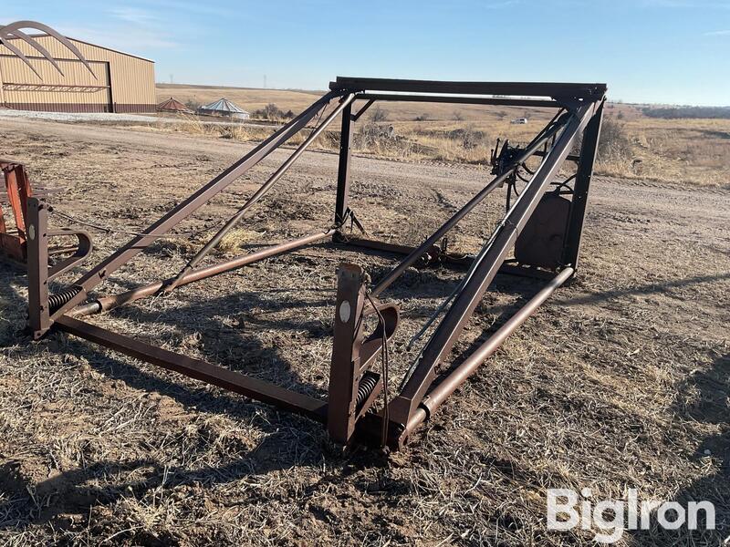Used Farmhand Front End Loaders for Sale - 10 Listings | Machinery Pete