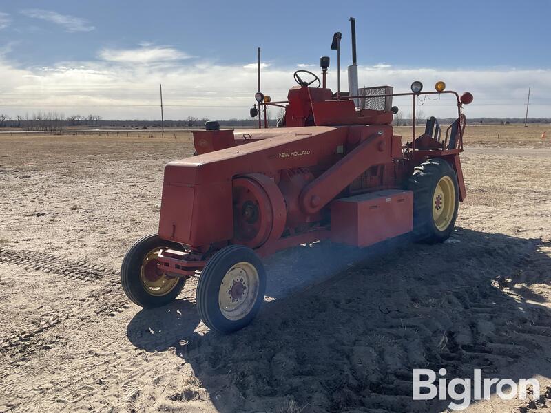 Used New Holland Bale Wagons and Trailers for Sale - 33 Listings ...