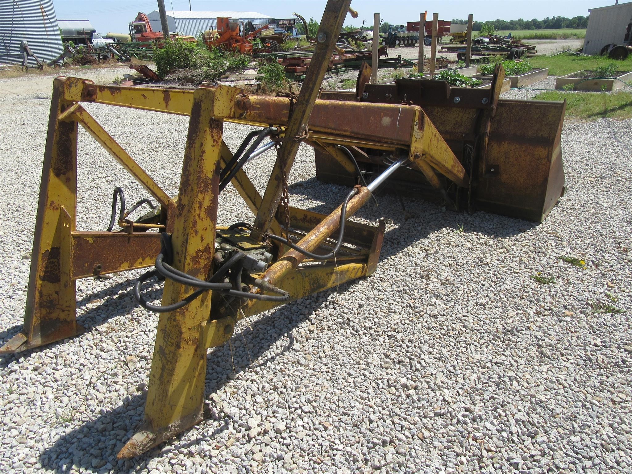 Miller M12 Front End Loader - $1,750 | Machinery Pete