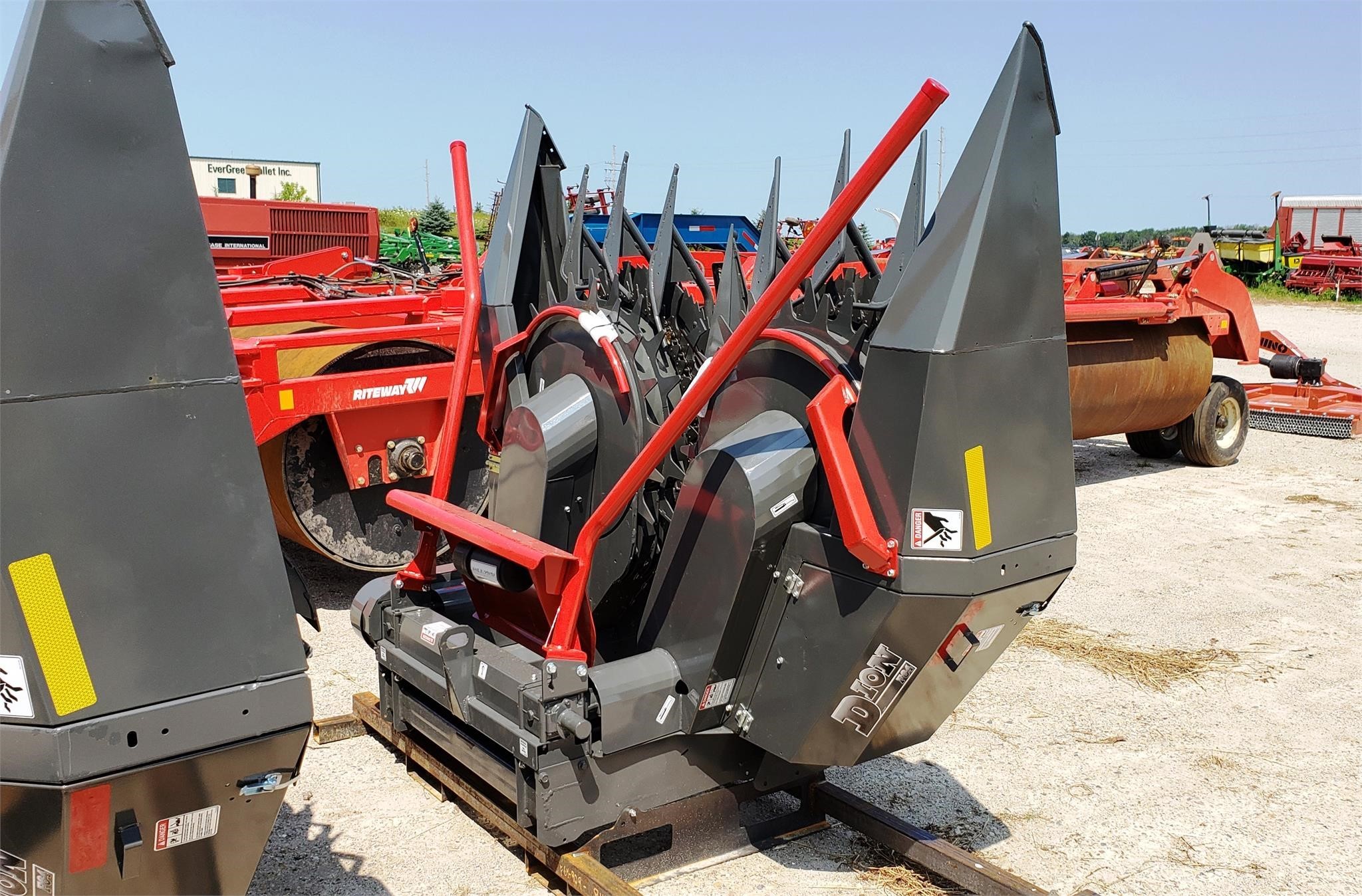 Dion F64 Forage Harvester Head - $Call | Machinery Pete