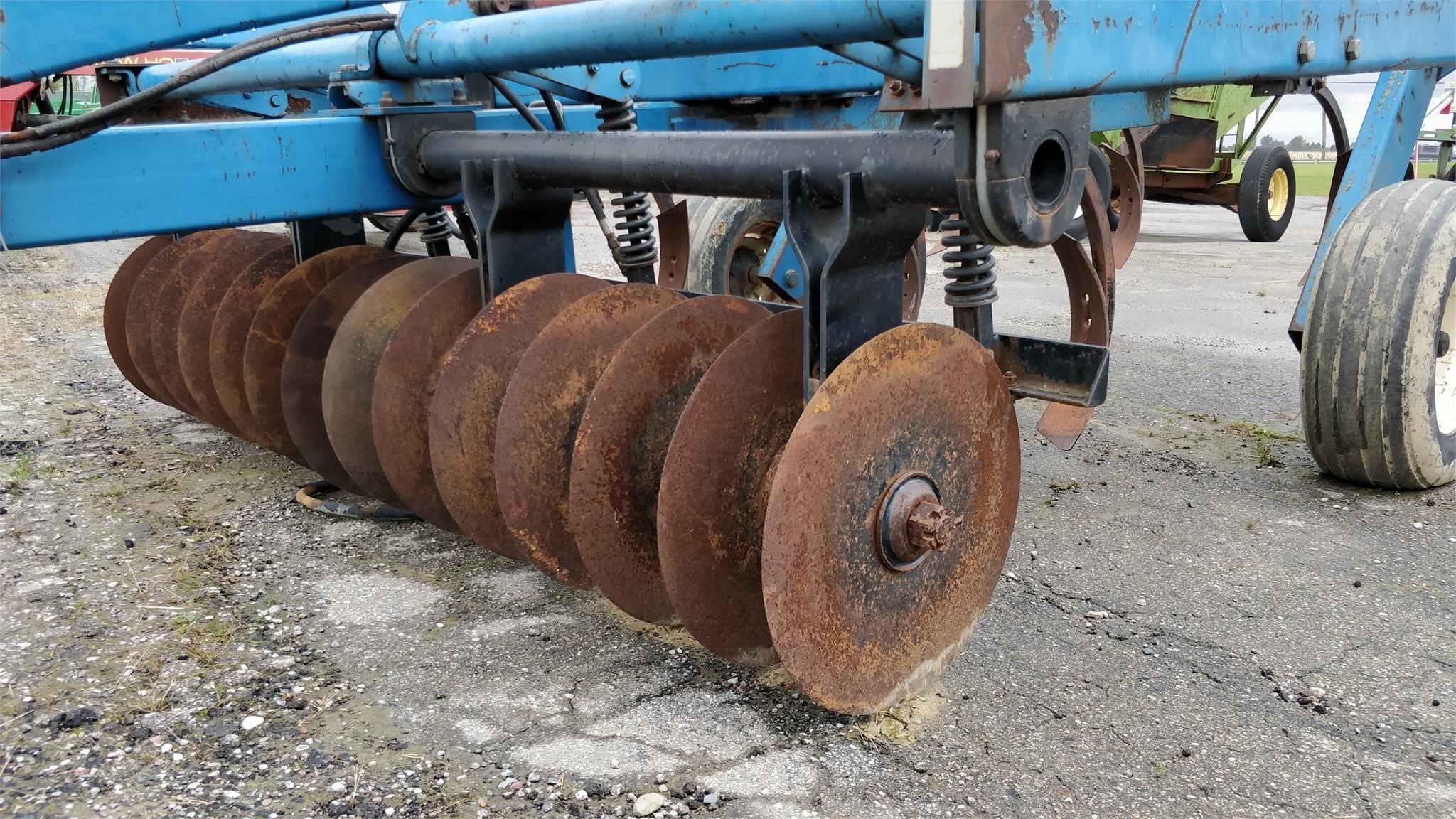 Ford 139 Chisel Plow - $5,900 | Machinery Pete