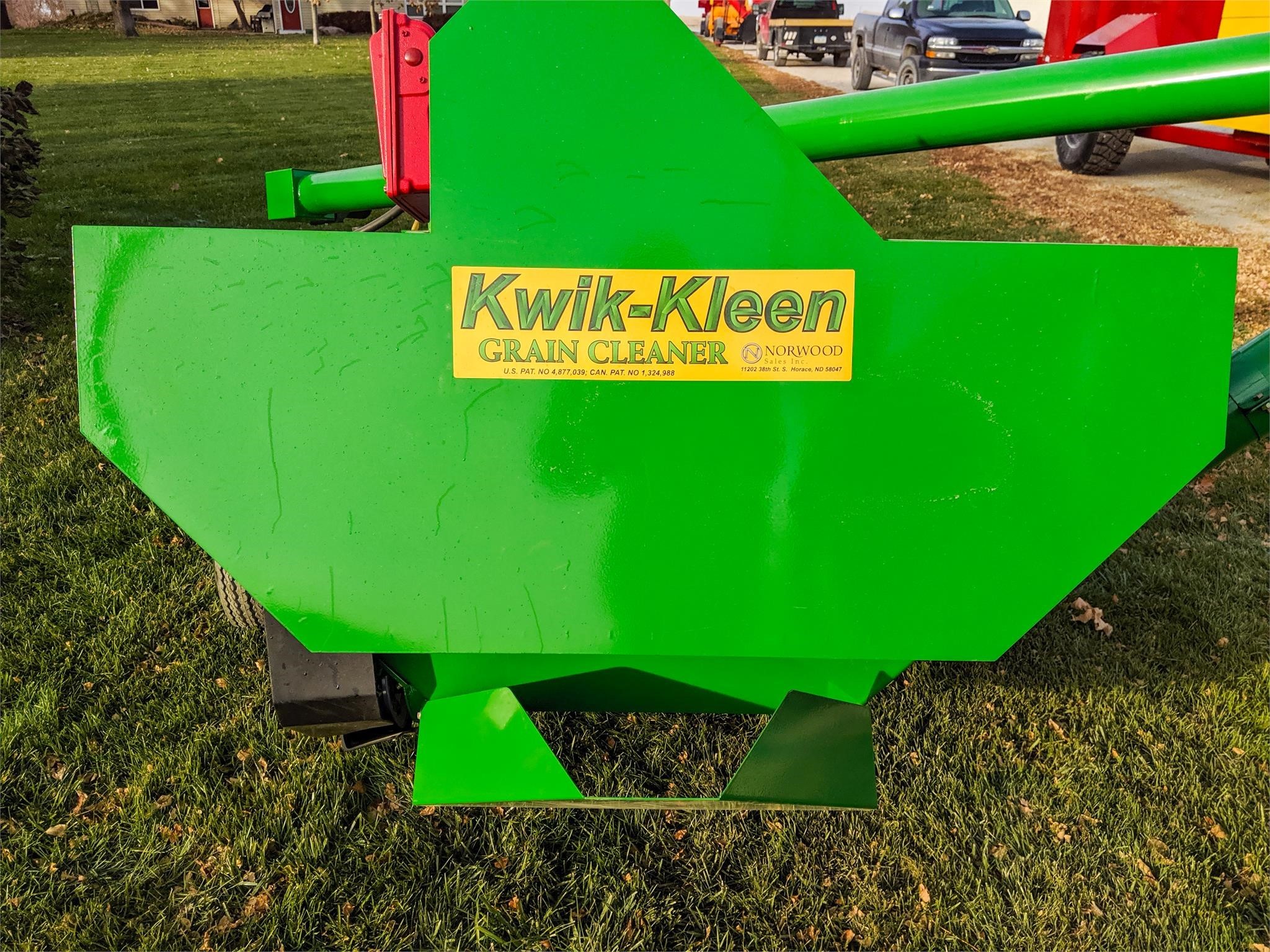 2025 Kwik Kleen 772 Grain Cleaner - $15,335 | Machinery Pete
